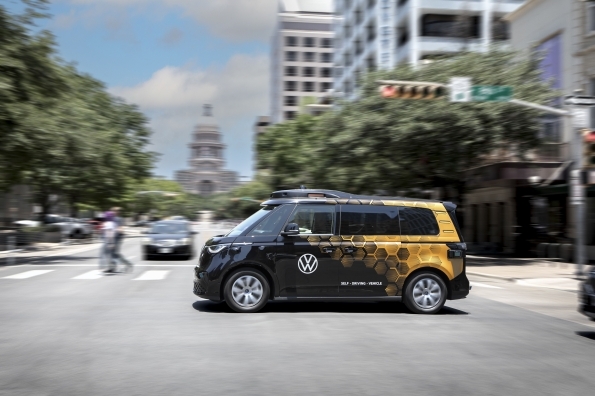 Volkswagen launches its first autonomous driving test program in the ...