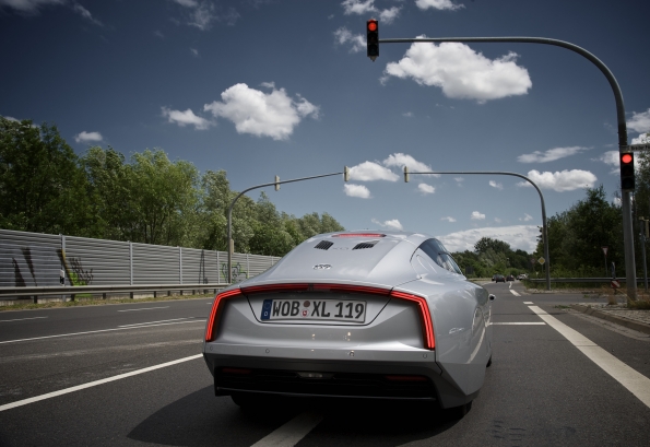 Volkswagen announces launch of XL1, the world's most efficient ...