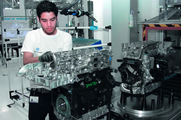 Volkswagen increases its investment in new Silao engine factory ...