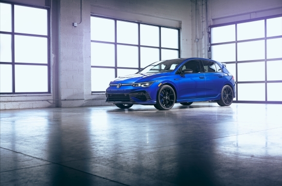 Volkswagen announces limited Golf R 20th Anniversary Edition for North ...