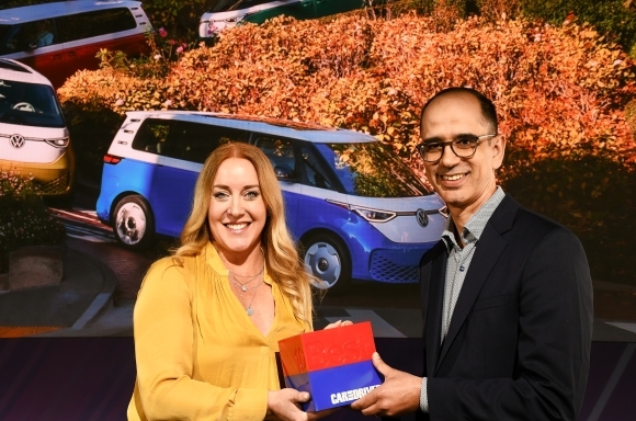 Volkswagen ID. Buzz named to Car and Driver "10Best" - Volkswagen US ...